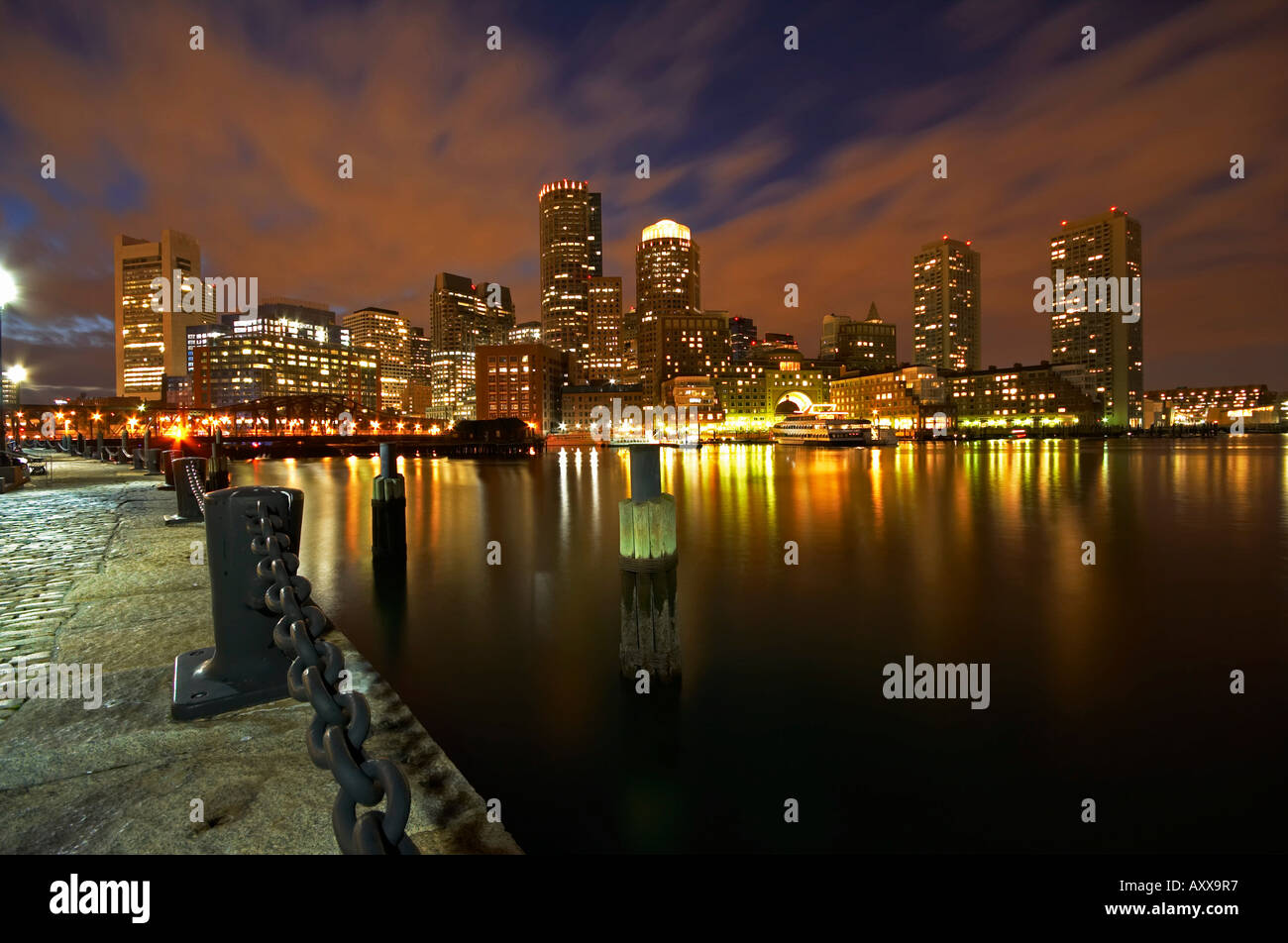 Boston harbour at night hi-res stock photography and images - Alamy