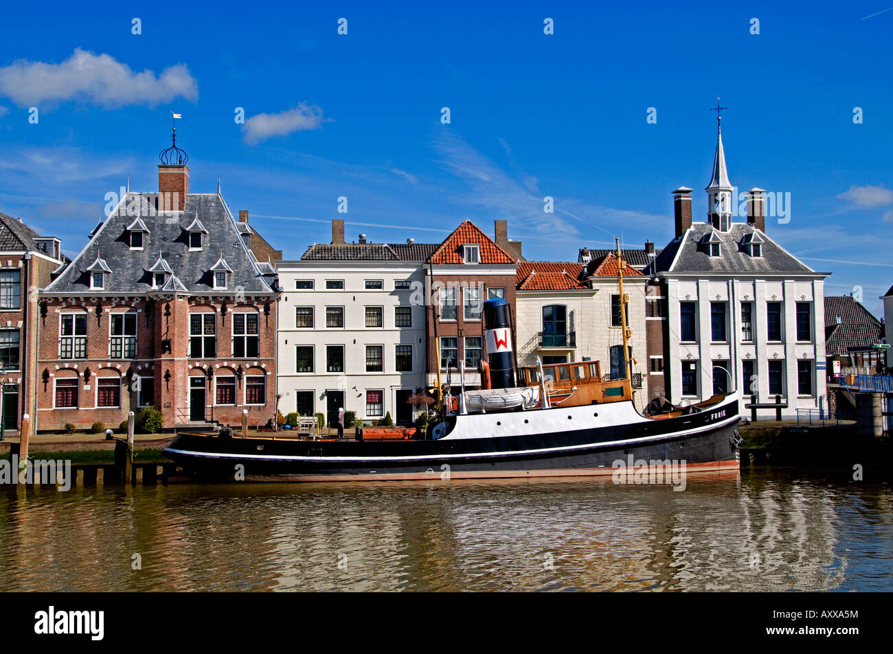 Steamship steamer hi-res stock photography and images - Alamy
