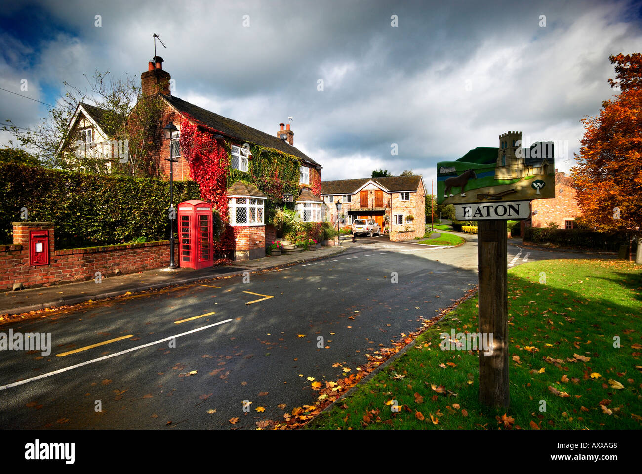 Autumn At The Plough Inn Eaton Nr Congleton Cheshire UK Stock Photo - Alamy