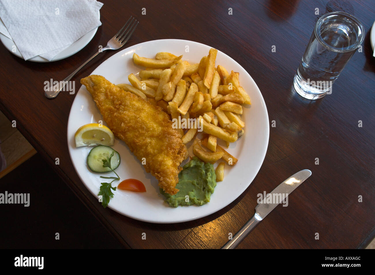 gourmet fish and chips with mushy peas Stock Photo - Alamy