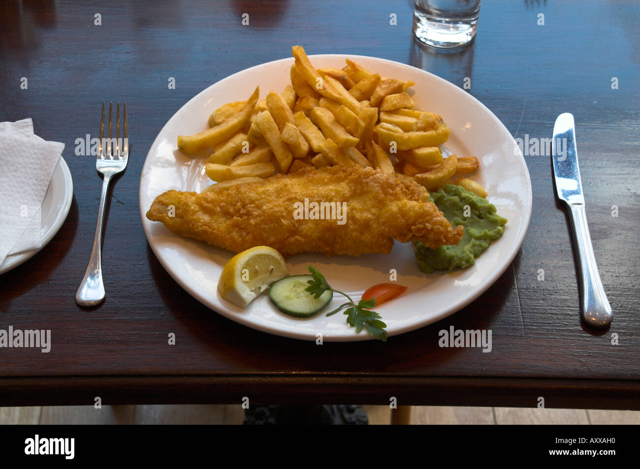 gourmet fish and chips with mushy peas Stock Photo - Alamy