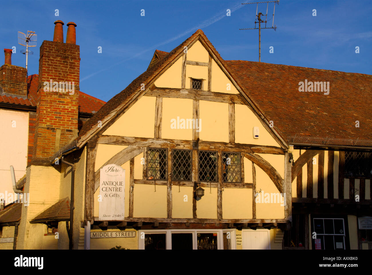 Shere england hi-res stock photography and images - Alamy
