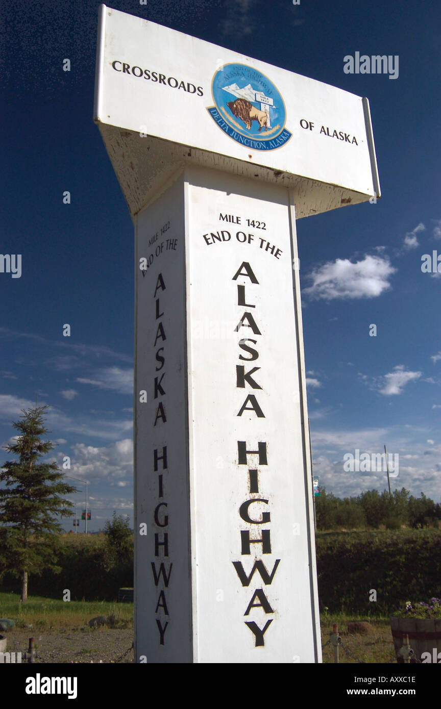Alaskan road sign hi-res stock photography and images - Alamy