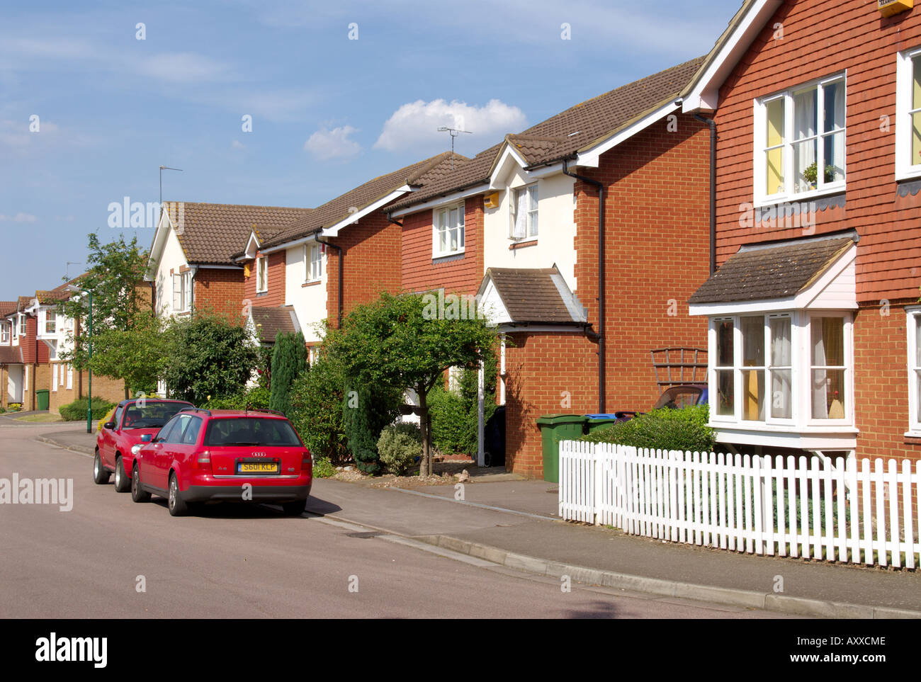 Middle Class House Uk High Resolution Stock Photography and Images - Alamy