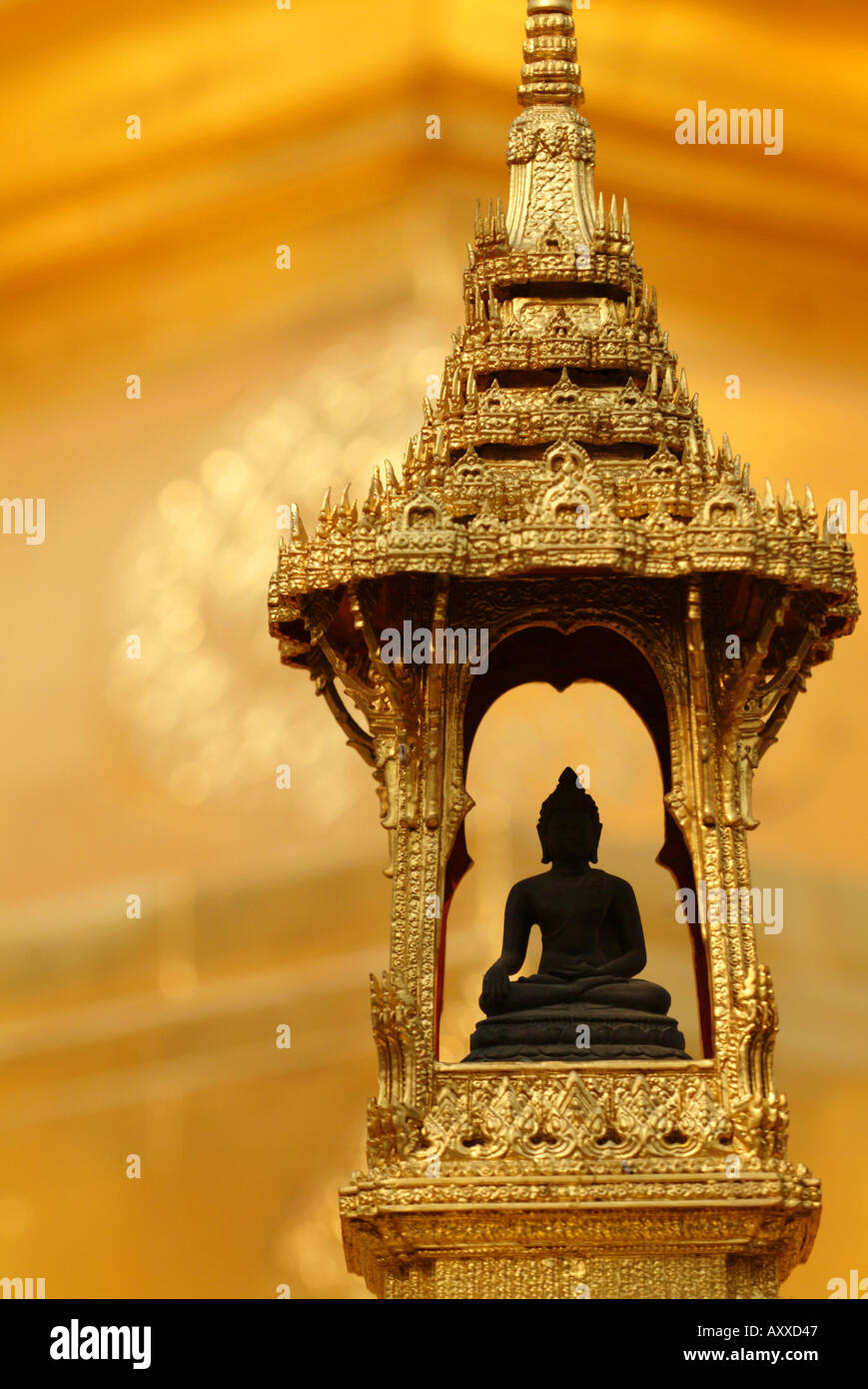 Wat Chompu Chiang Mai Thailand Stock Photo - Alamy