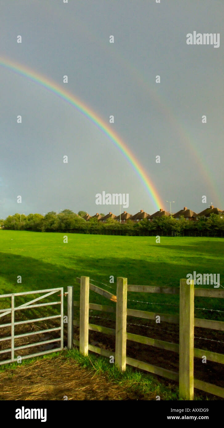 Surrey in colour hi-res stock photography and images - Alamy