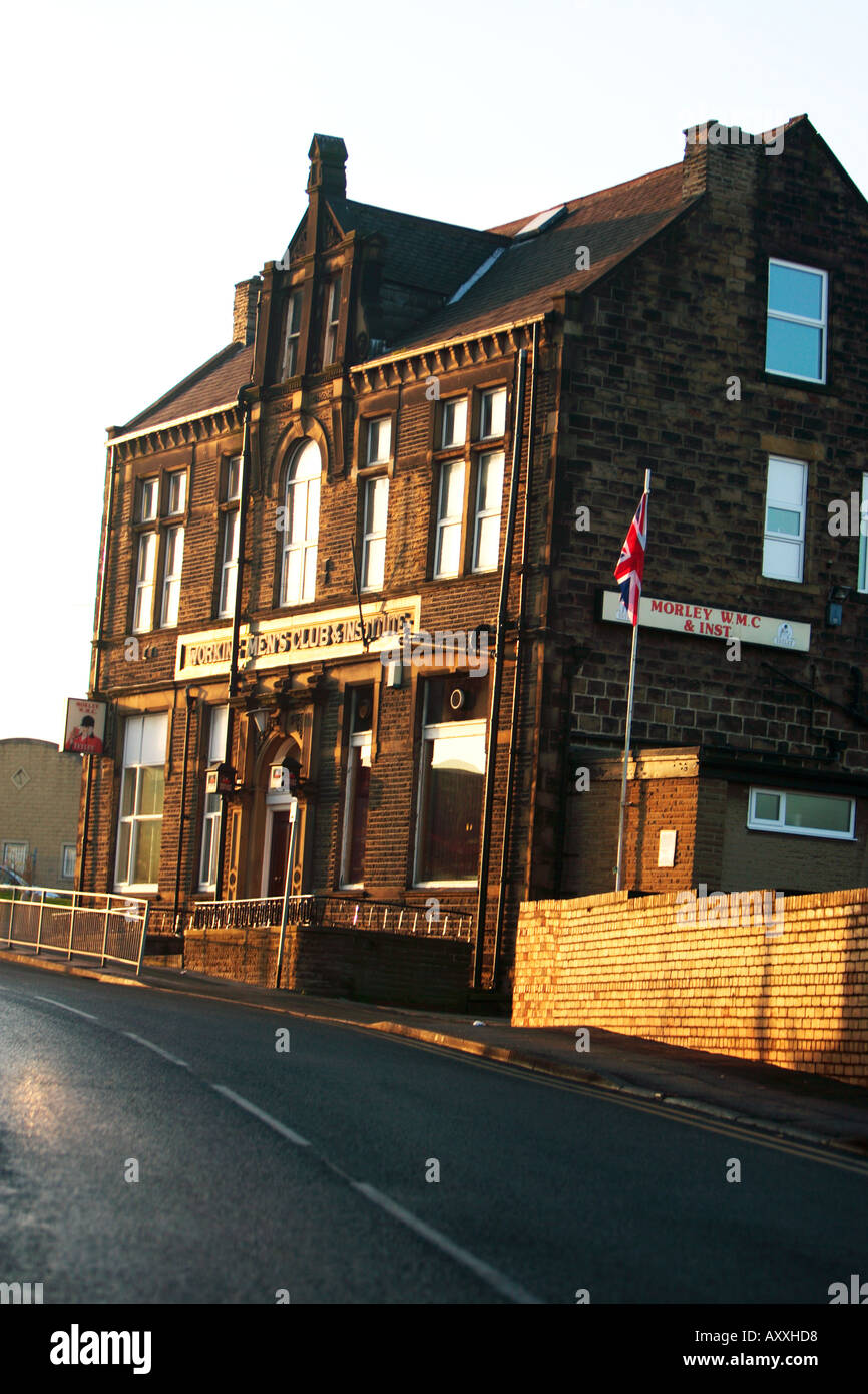Morley leeds hi-res stock photography and images - Alamy