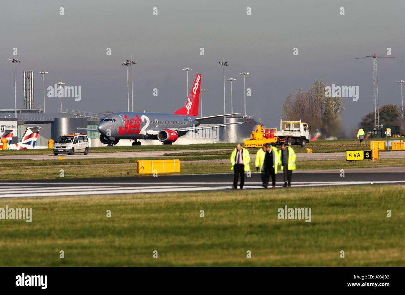 Jet2 tower hi-res stock photography and images - Alamy