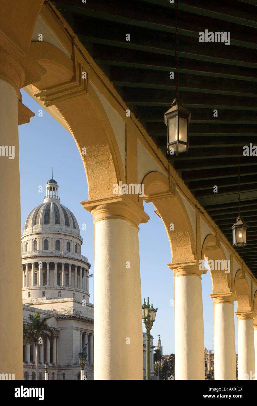A view of the Capitolio seen through the arches of a colonial style ...