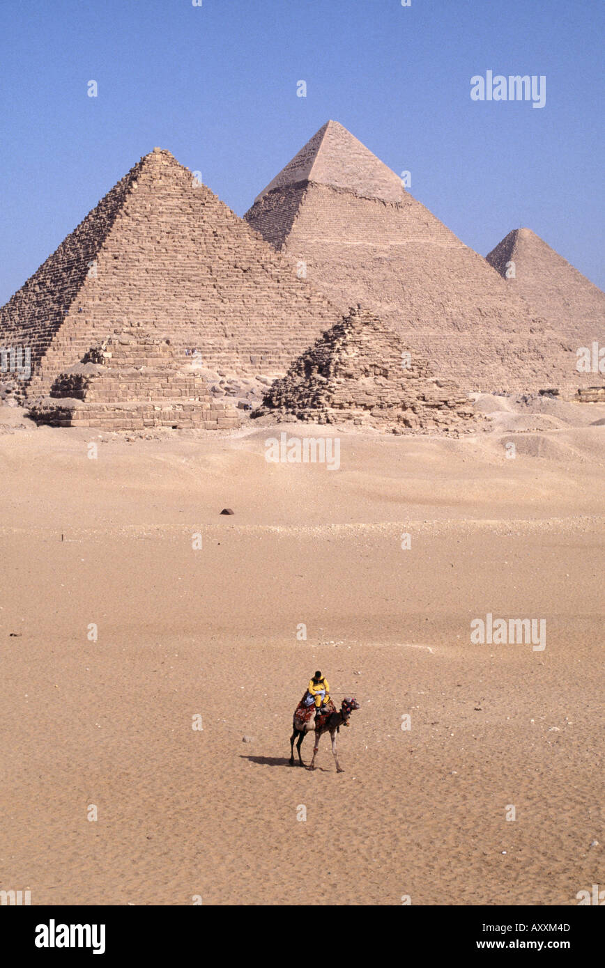 Gizeh, Pyramiden, Totale Stock Photo - Alamy