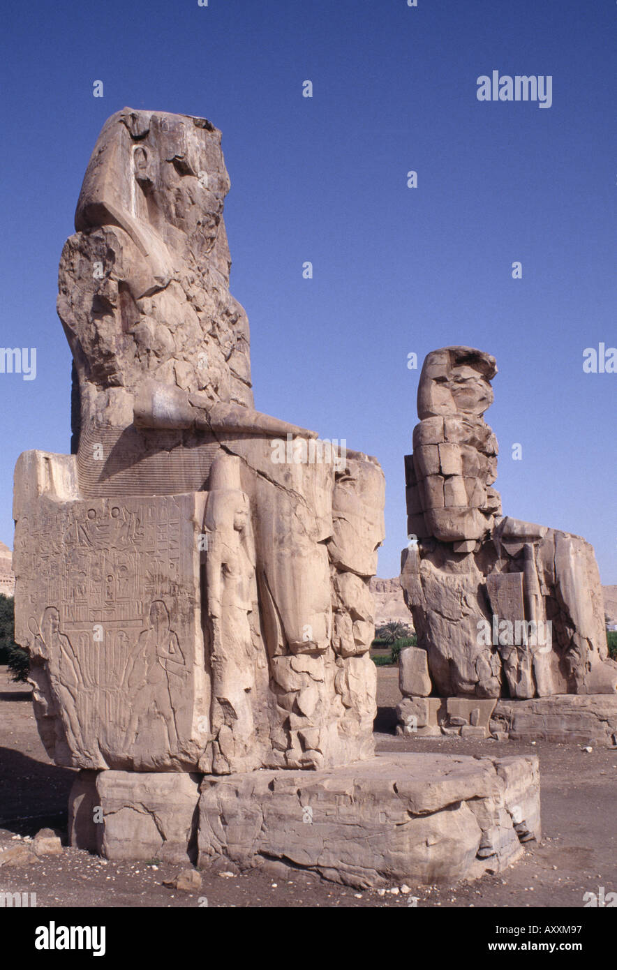 Tal der Könige, Memnos Kolosse Stock Photo - Alamy