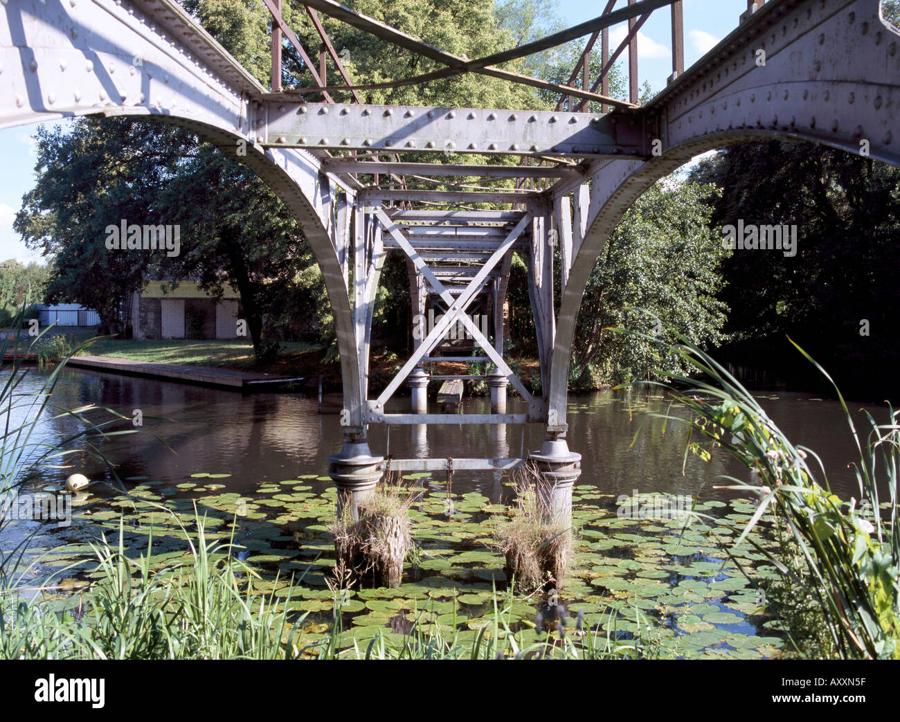 Eberswalde-Finow, Brücke über den Finowkanal, Untersicht Stock Photo ...