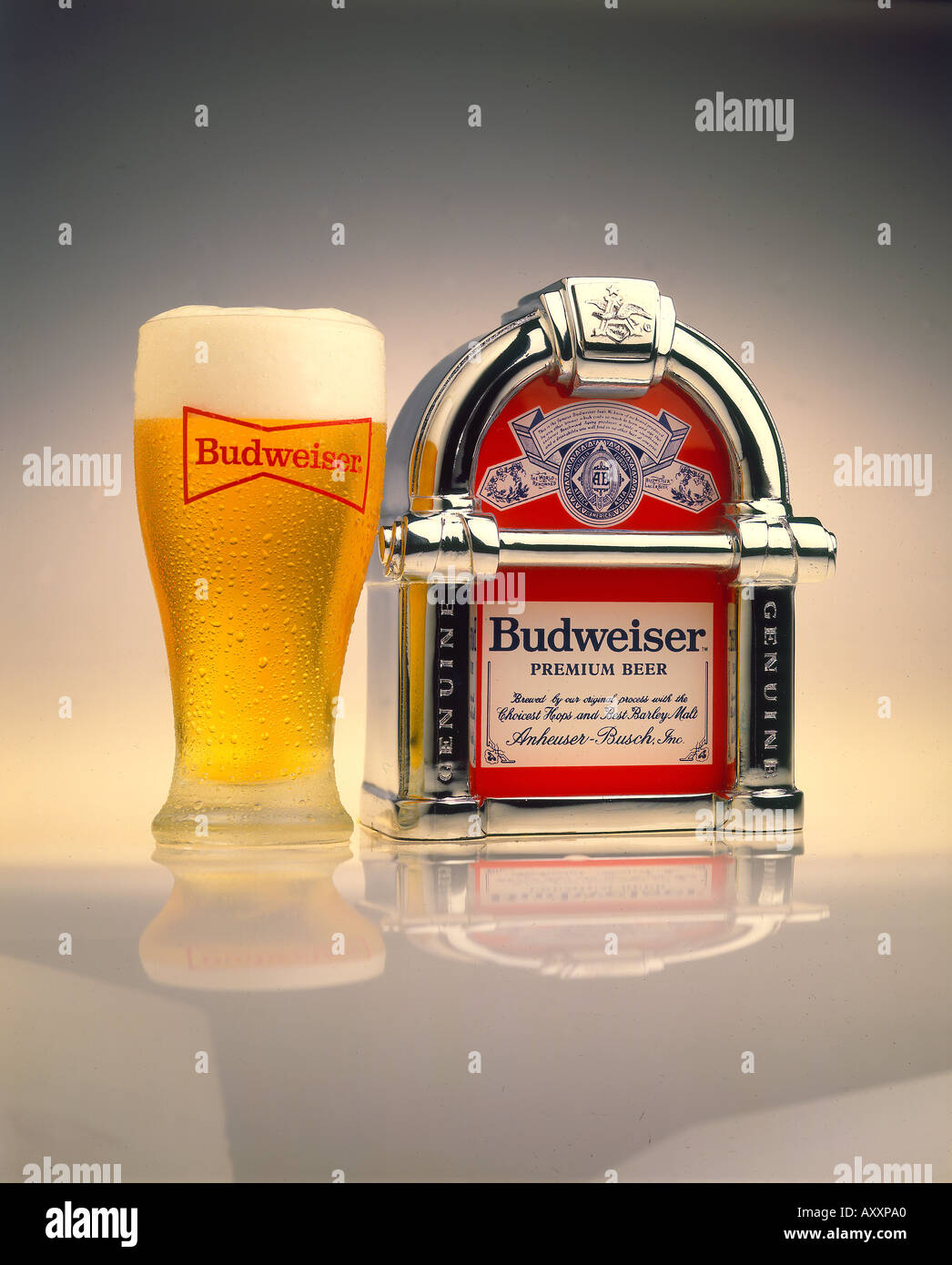 Budweiser hi-res stock photography and images - Alamy