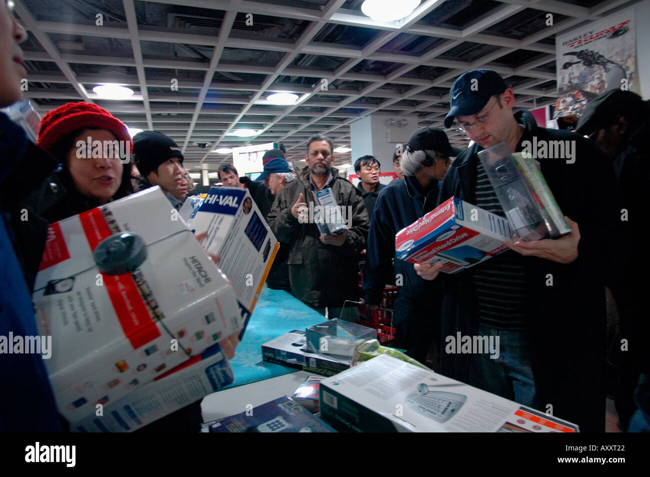 CompUSA in New York City opens for Christmas Shopping Stock Photo - Alamy