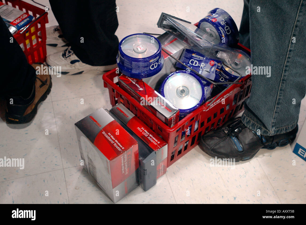CompUSA in New York City opens for Christmas Shopping Stock Photo - Alamy