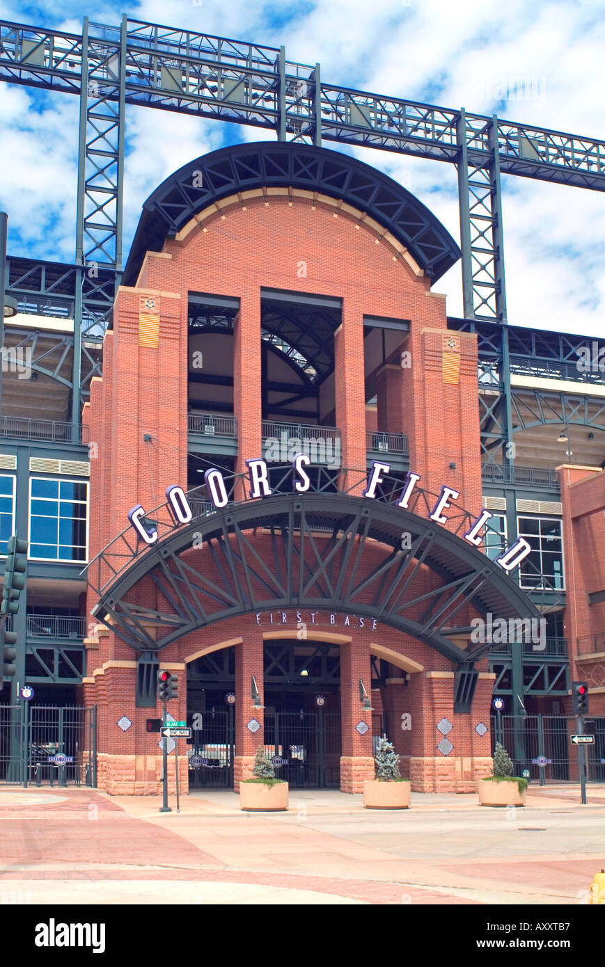 Coors field (denver) stadium hi-res stock photography and images - Alamy