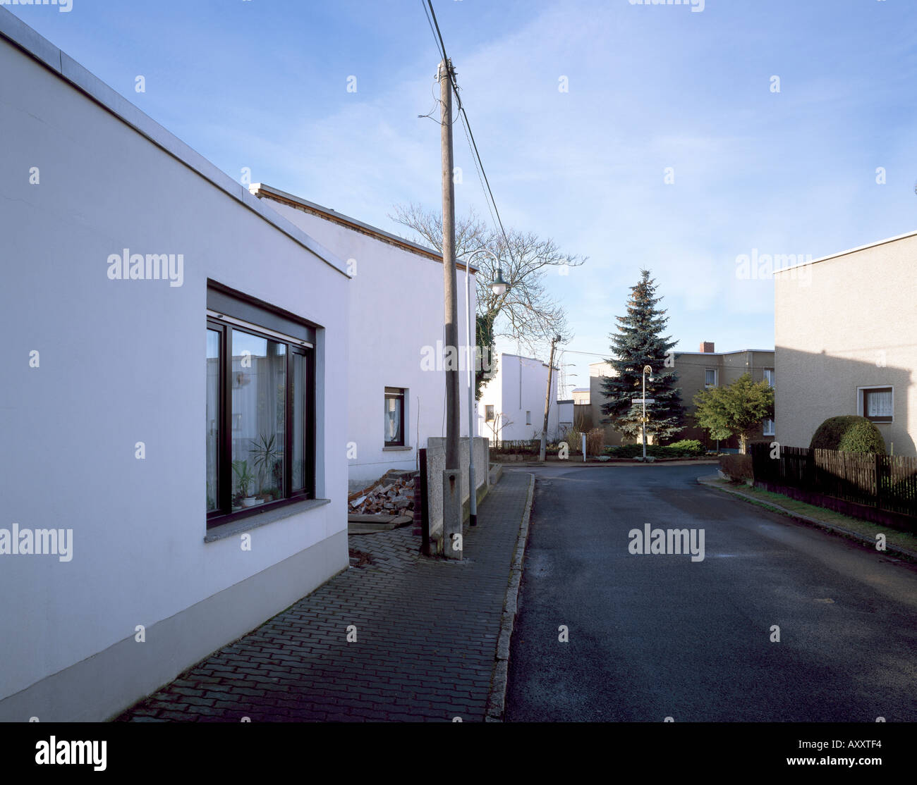 Dessau torten housing estate by walter gropius hi-res stock photography ... Dessau torten housing estate by walter gropius hi-res stock photography ...
