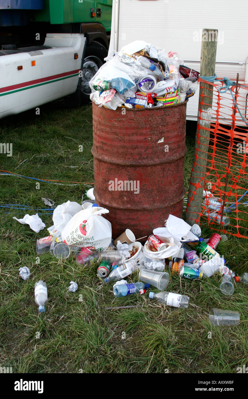 Garbage can overflowing plastic bottles hi-res stock photography and ...