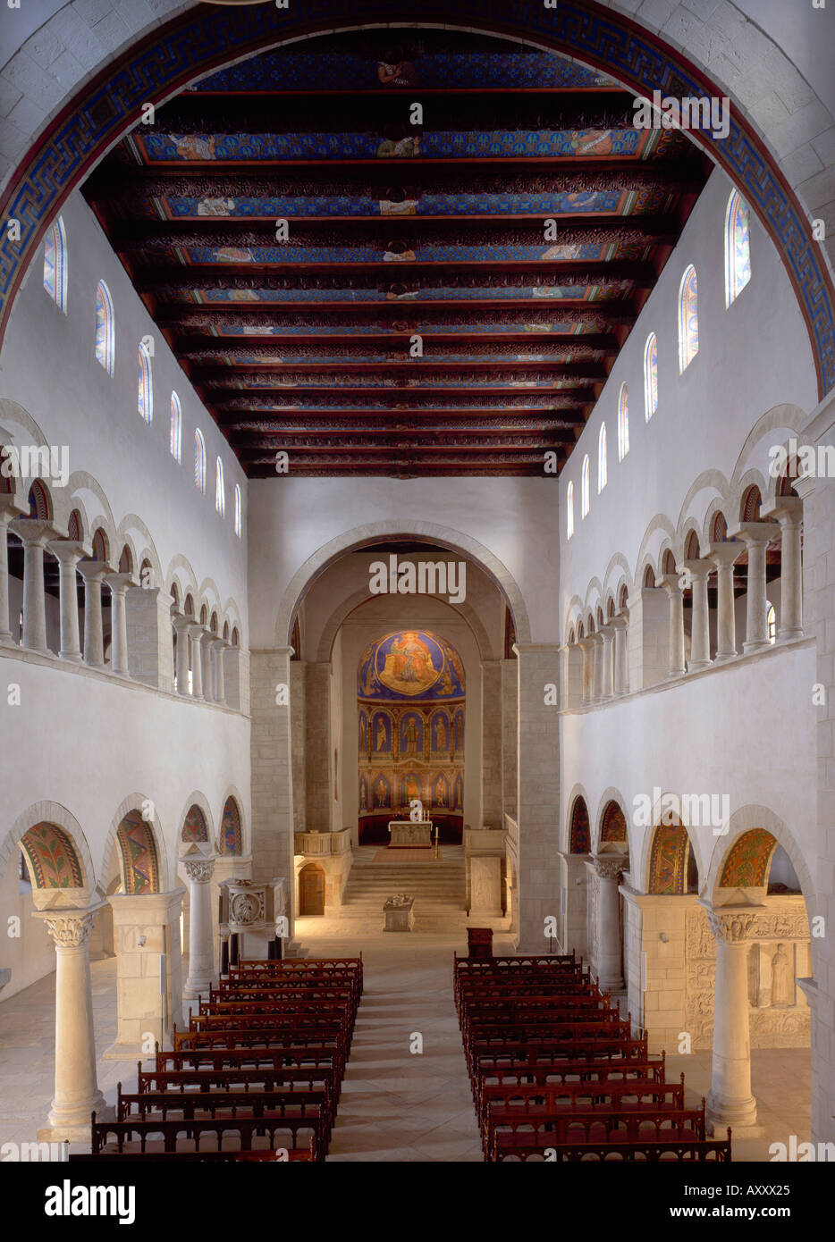 Gernrode, Stiftskirche St. Cyriakus, Blick nach Westen Stock Photo - Alamy