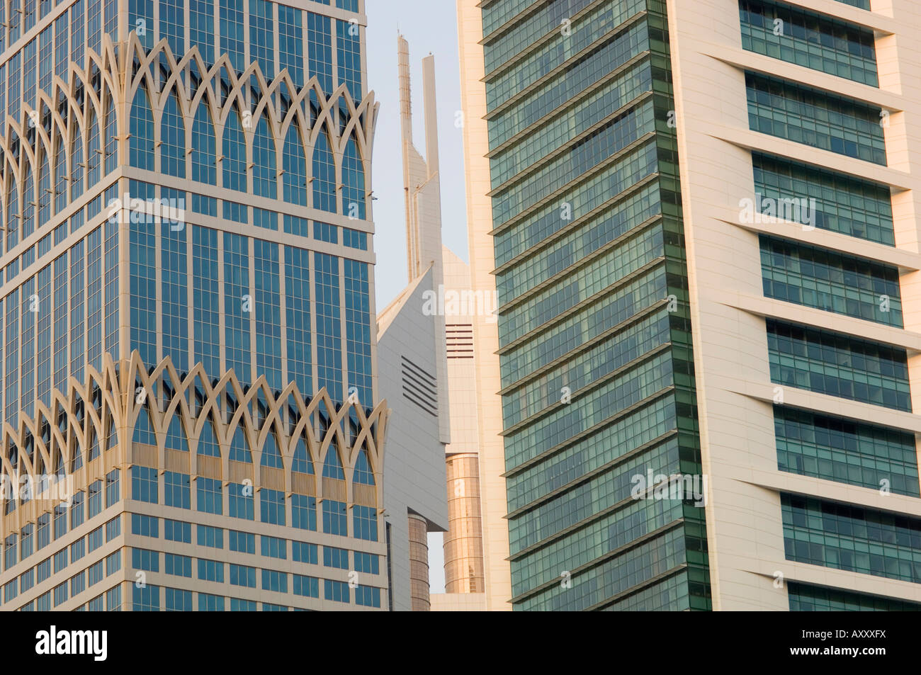 Commerce dubai skyline hi-res stock photography and images - Alamy