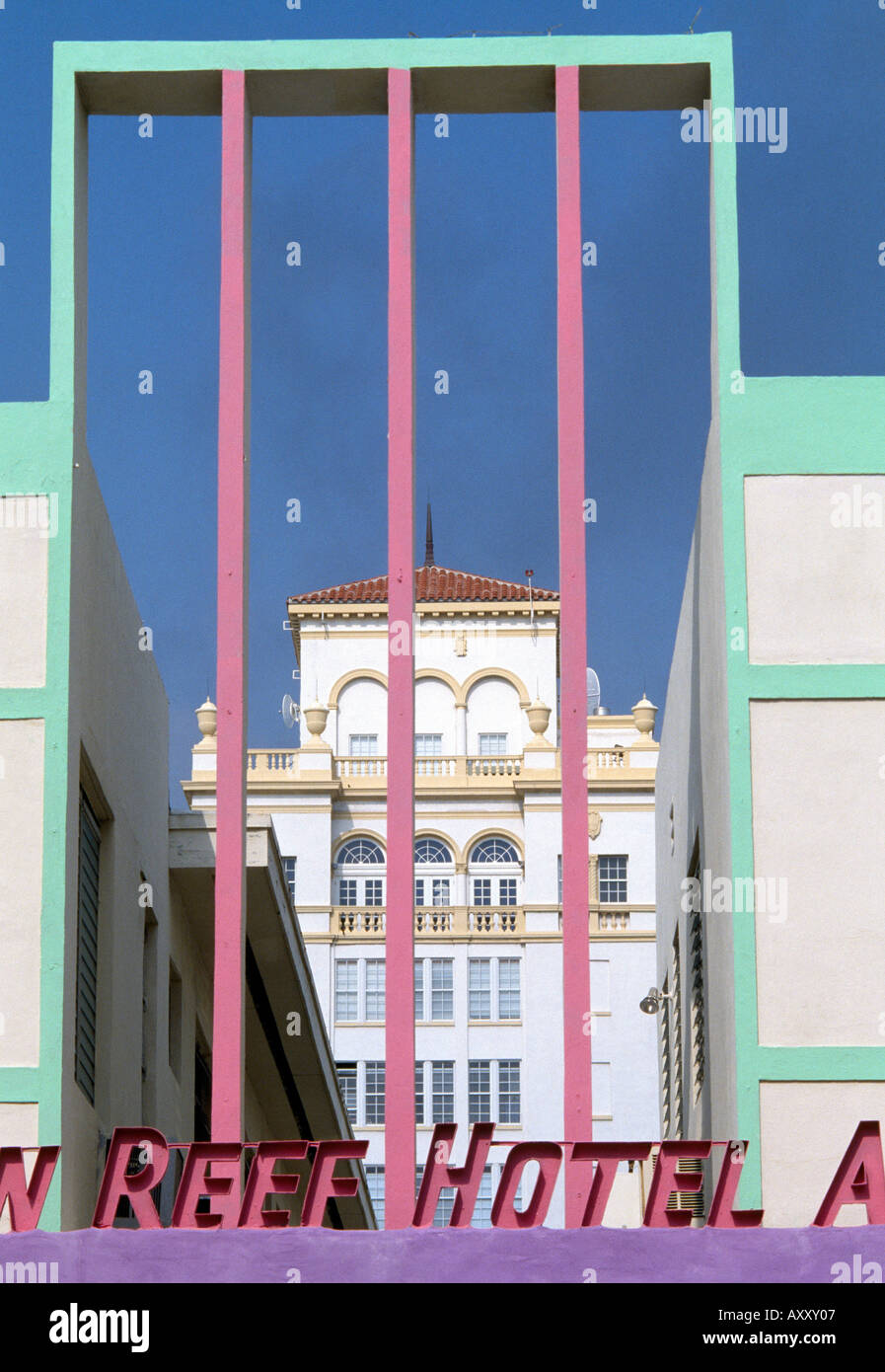 Miami, Miami Beach, Ocean Drive, Reef Hotel, Eingang Stock Photo - Alamy
