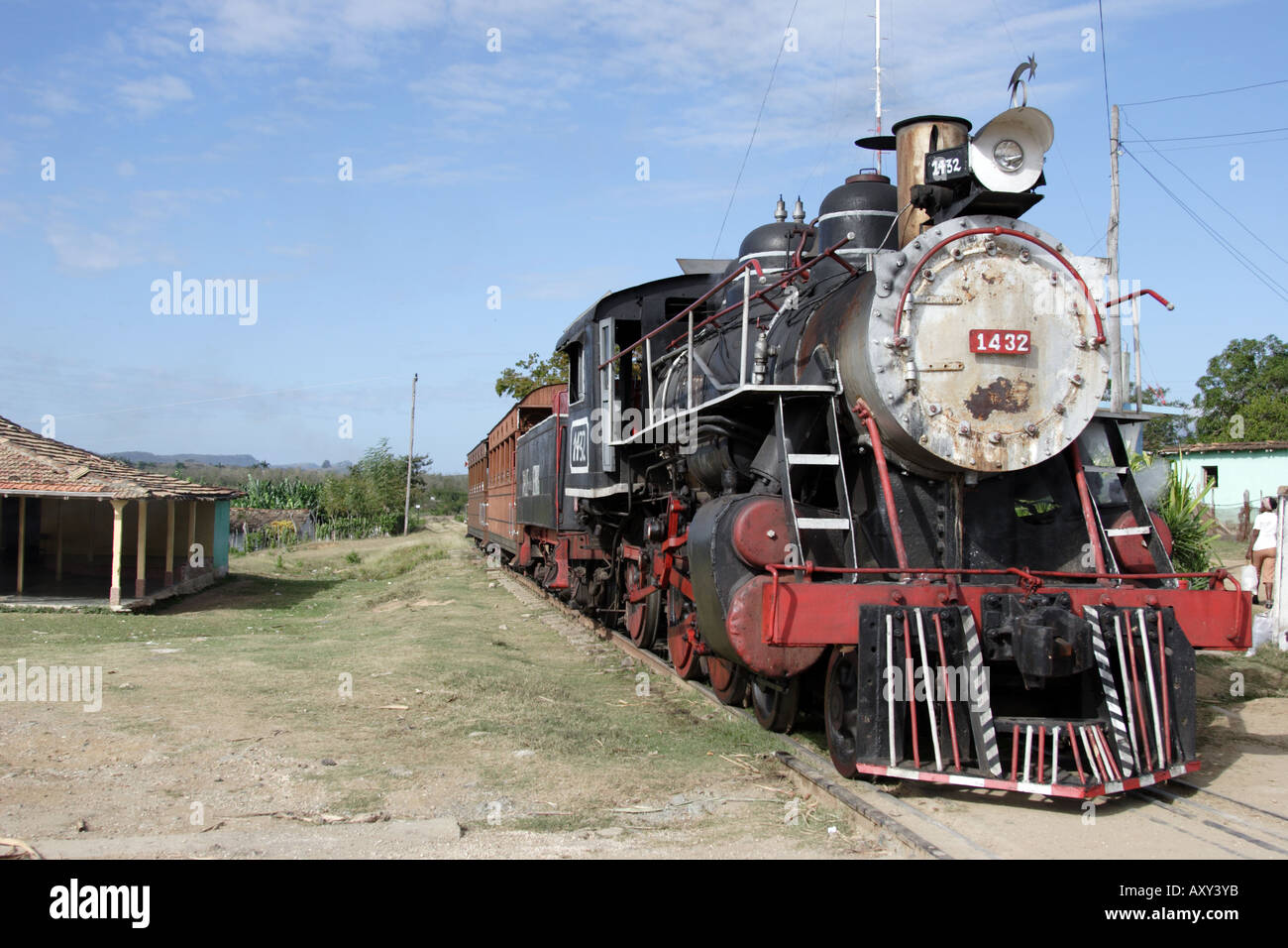 Steam train cow catcher hi-res stock photography and images - Alamy