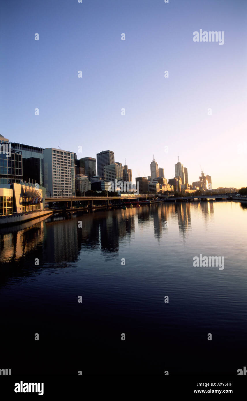 Melbourne victoria skyline hi-res stock photography and images - Alamy