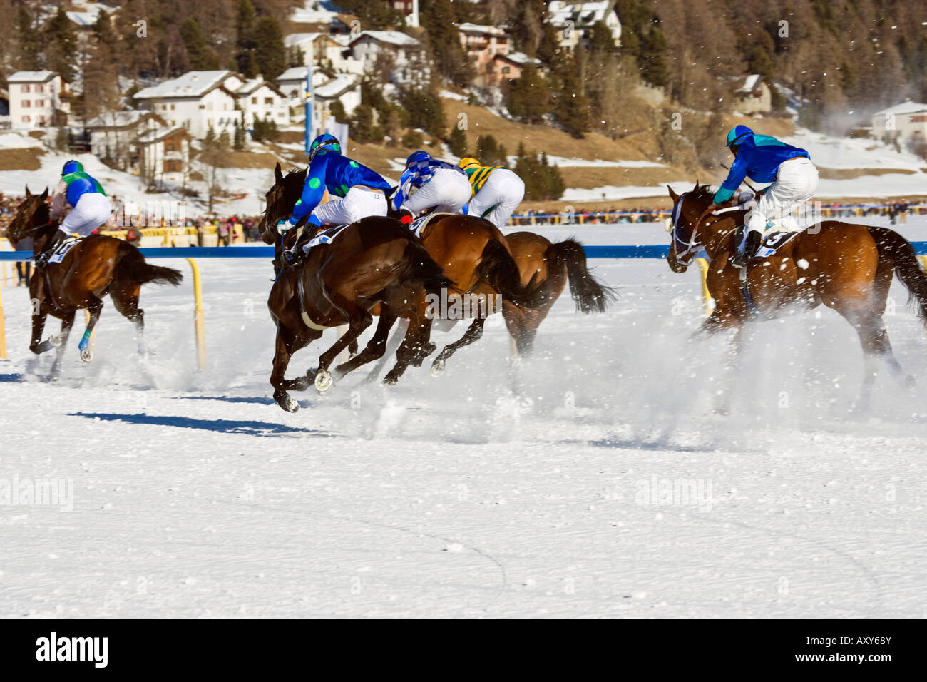 Horse races on snow hi-res stock photography and images - Alamy