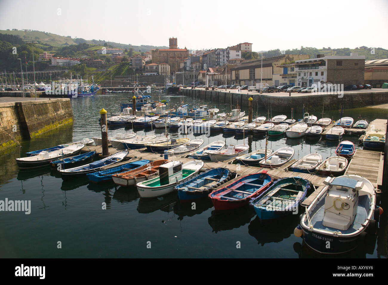 Elantxobe Harbour High Resolution Stock Photography and Images - Alamy
