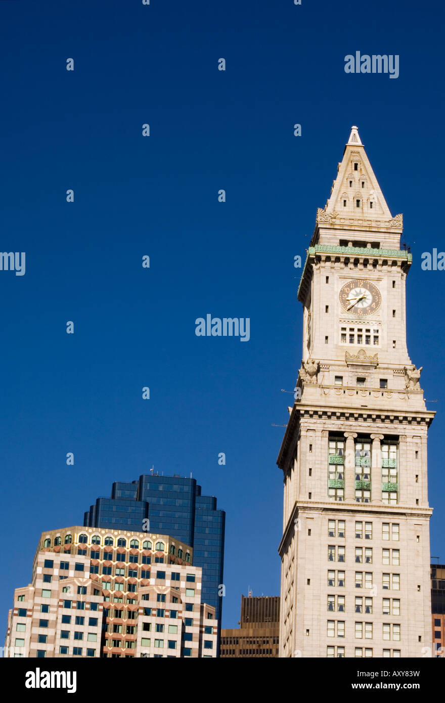 Us custom house tower hi-res stock photography and images - Alamy