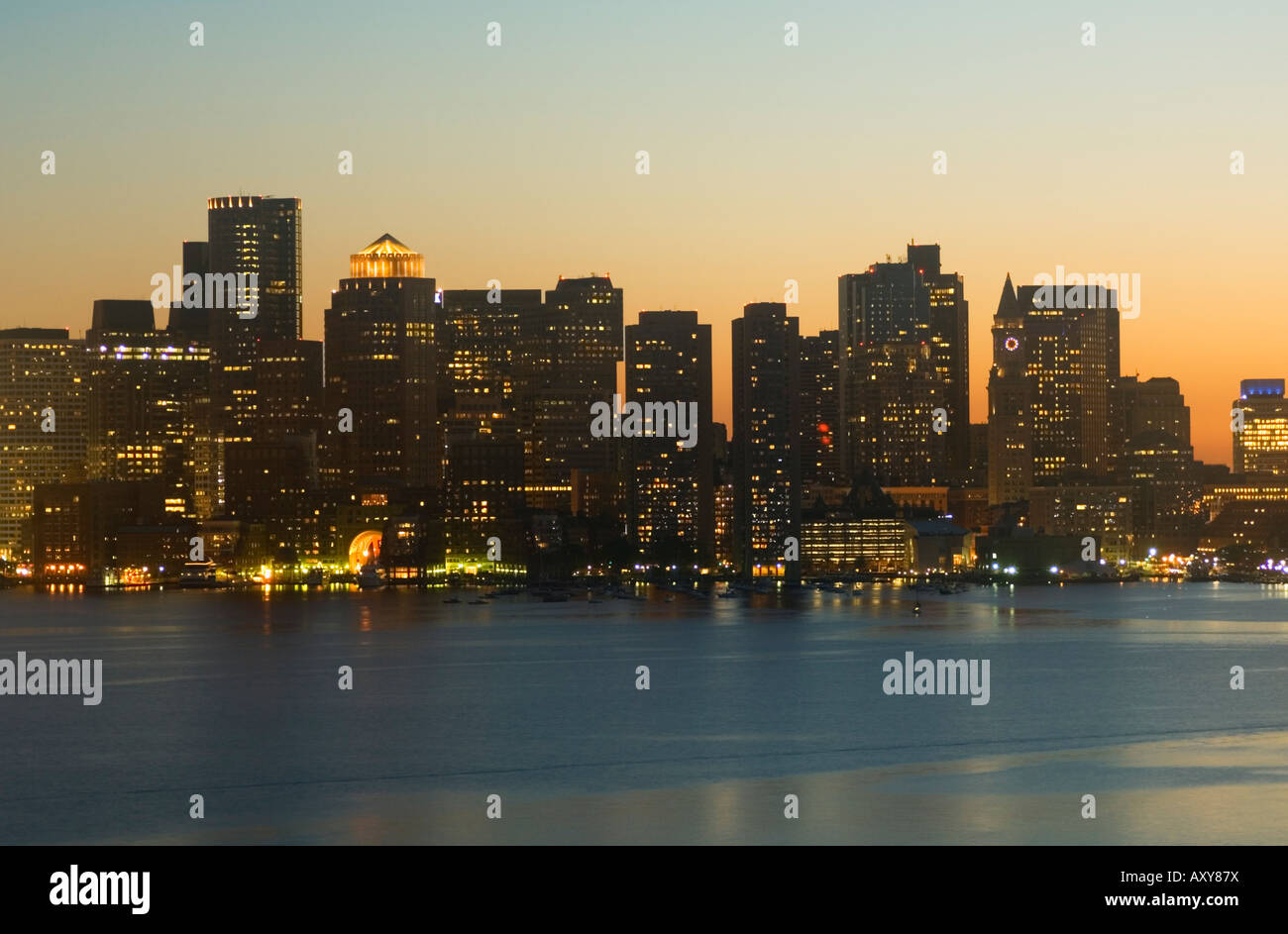 Boston skyline harbor dusk hi-res stock photography and images - Alamy
