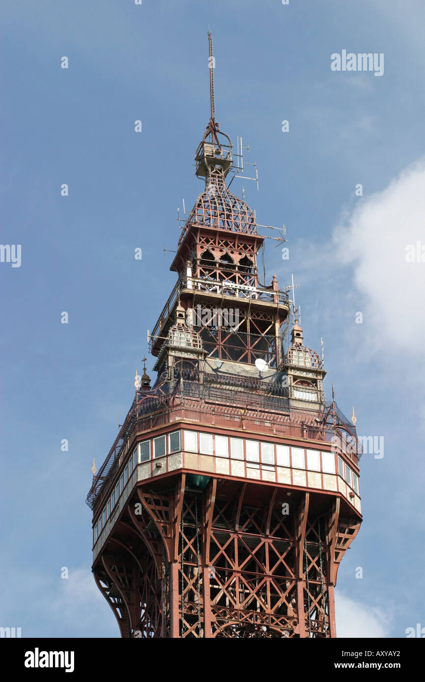 Blackpool tower construction hi-res stock photography and images - Alamy