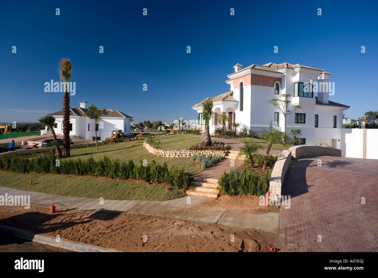 Modern villa just completed Stock Photo - Alamy