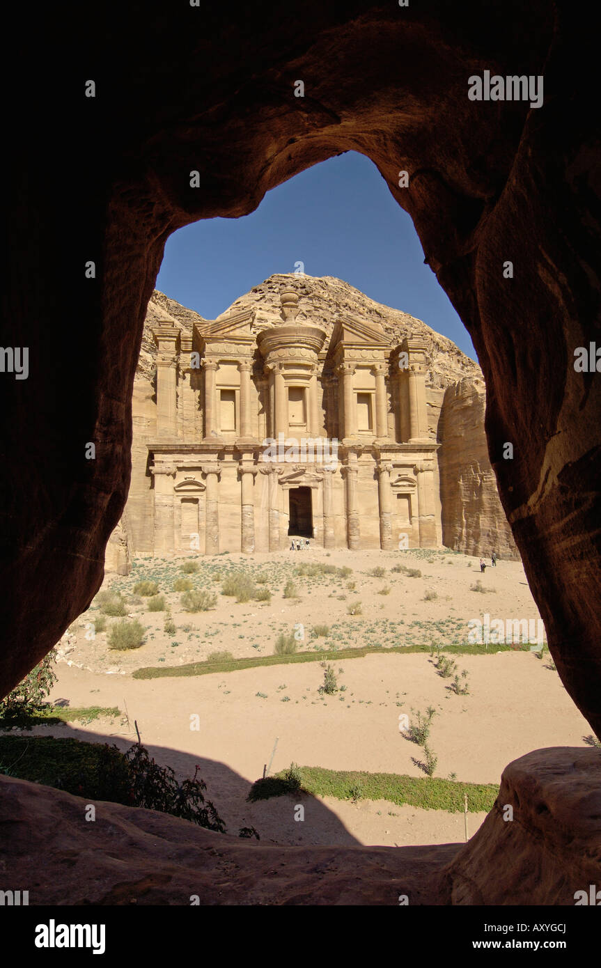Ed deir monastery hi-res stock photography and images - Alamy