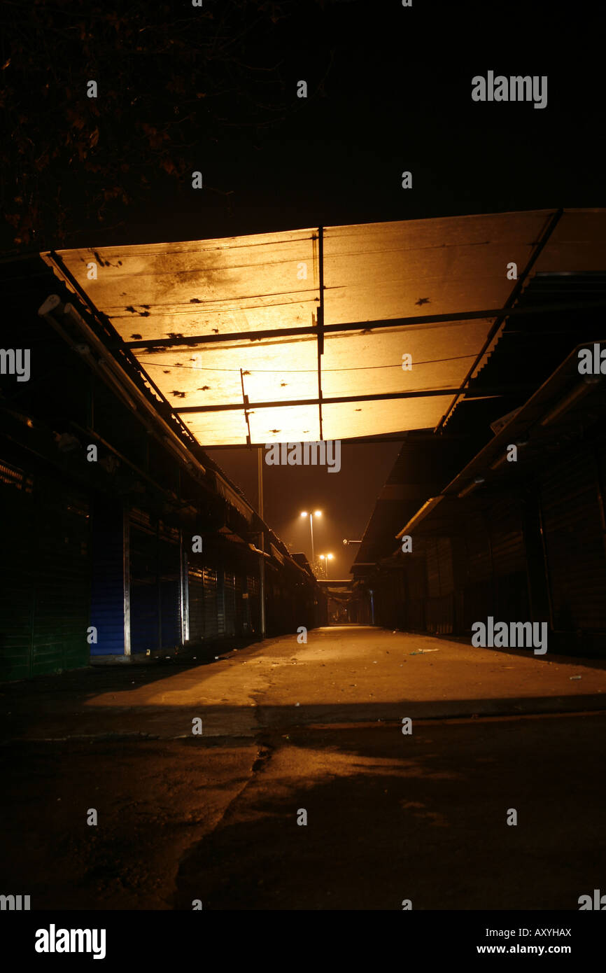 empty market at night Stock Photo - Alamy