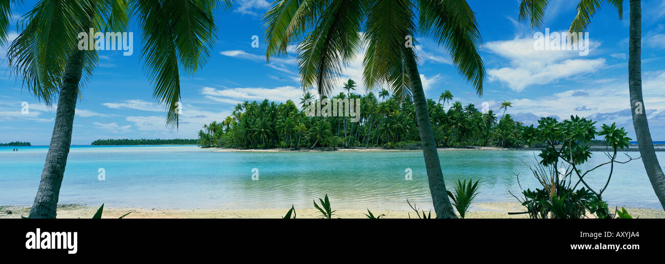 Blue Lagoon Rangiroa French Polynesia Stock Photo - Alamy