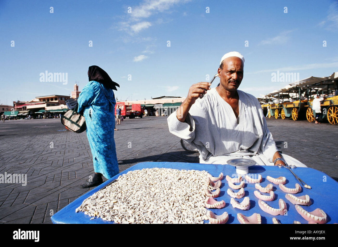 Marrakesh dentist hi-res stock photography and images - Alamy