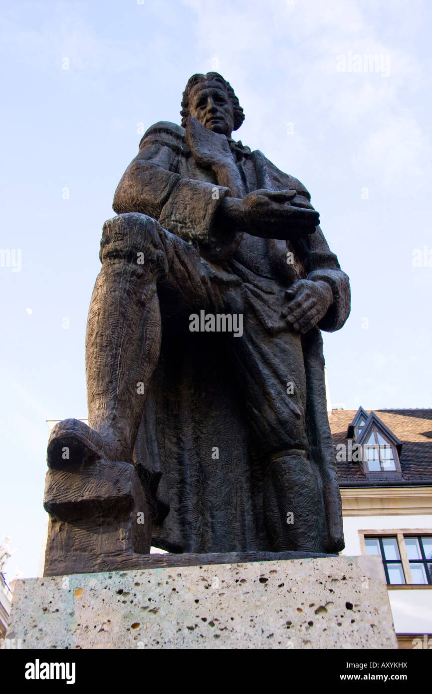 Lessing hi-res stock photography and images - Alamy