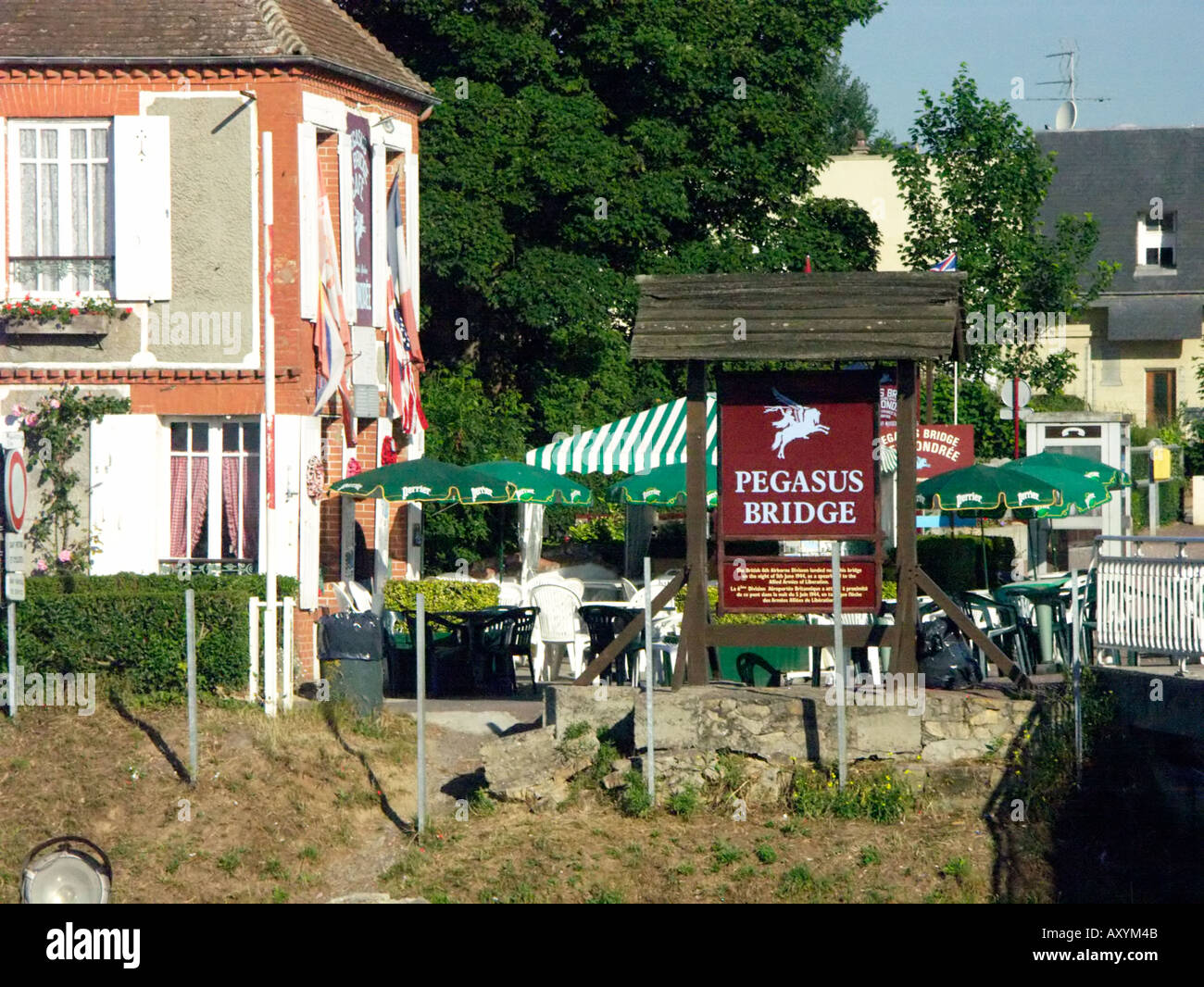 Pegasus cafe hi-res stock photography and images - Alamy