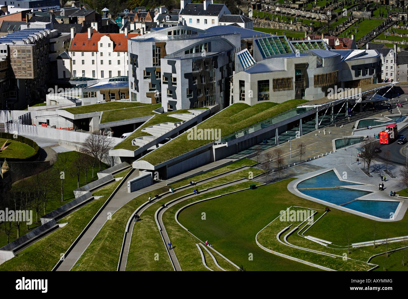Exterior view of the scottish parliament hi-res stock photography and ...