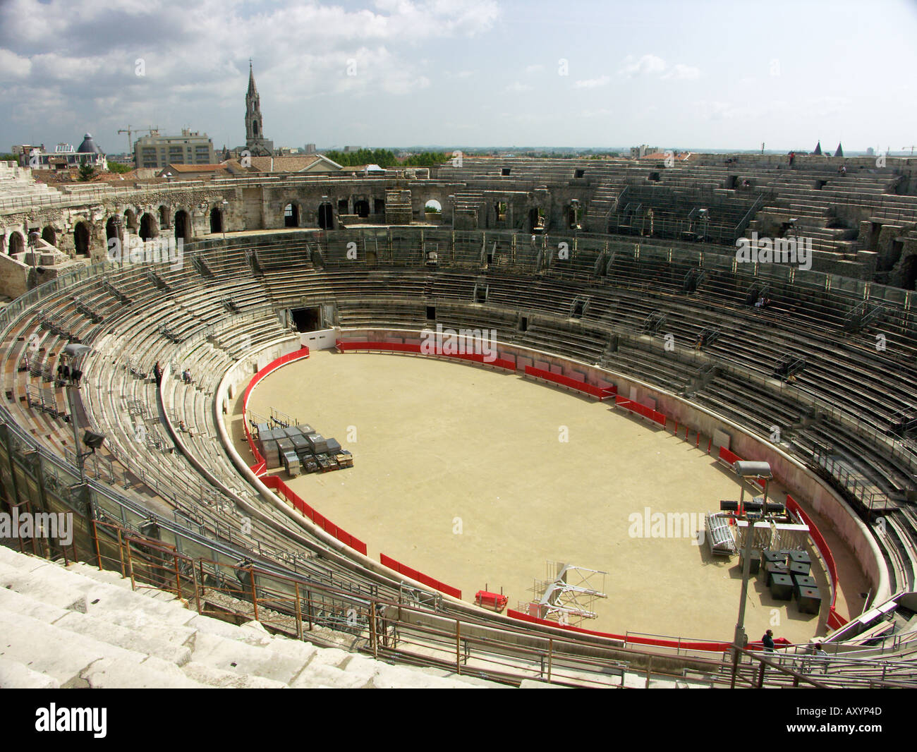 Roman Amphitheatre Nîmes Gard France Languedoc Stock Photo - Alamy