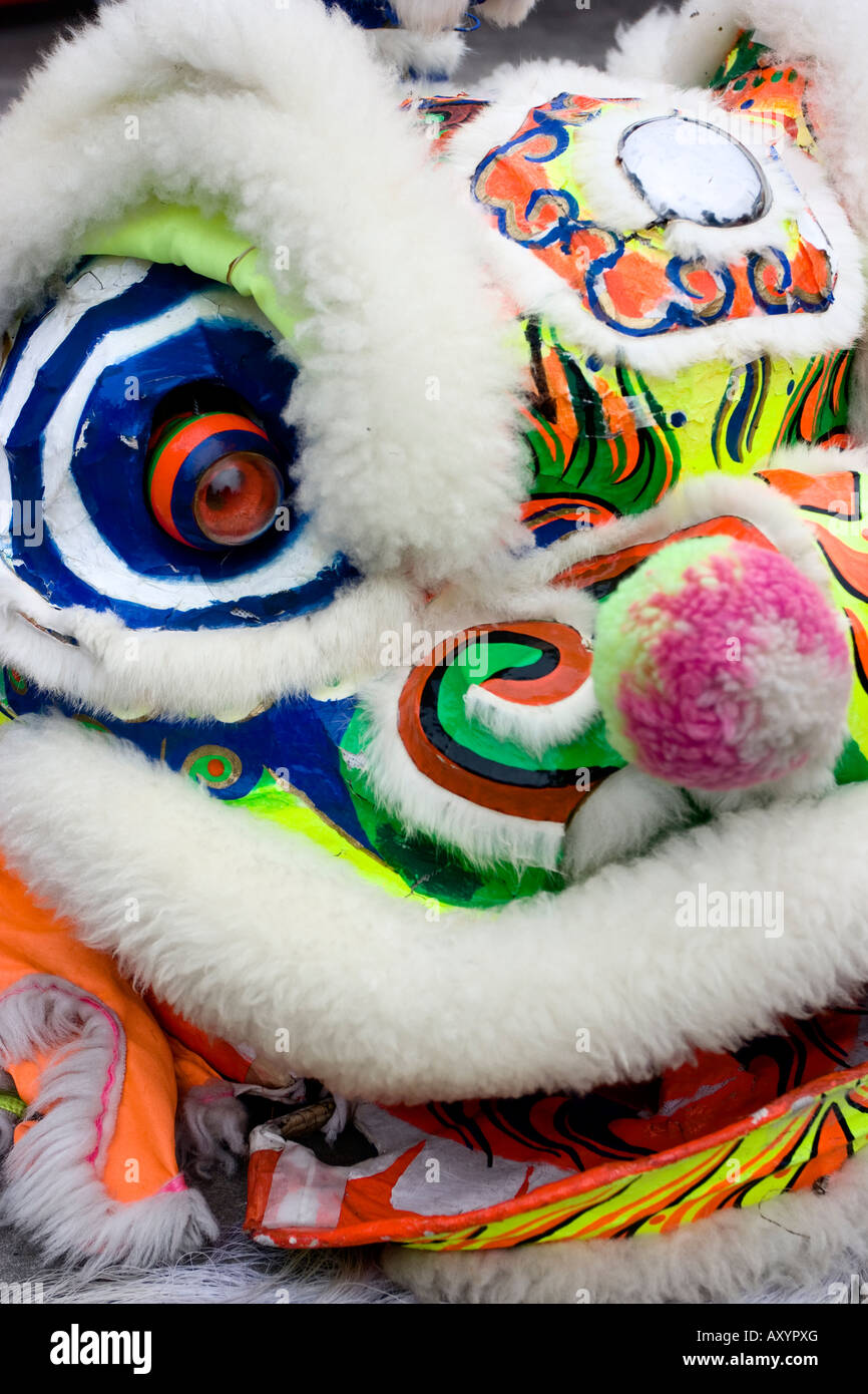 Southern Chinese style Rui Shi Auspicious Lion head for traditional ...