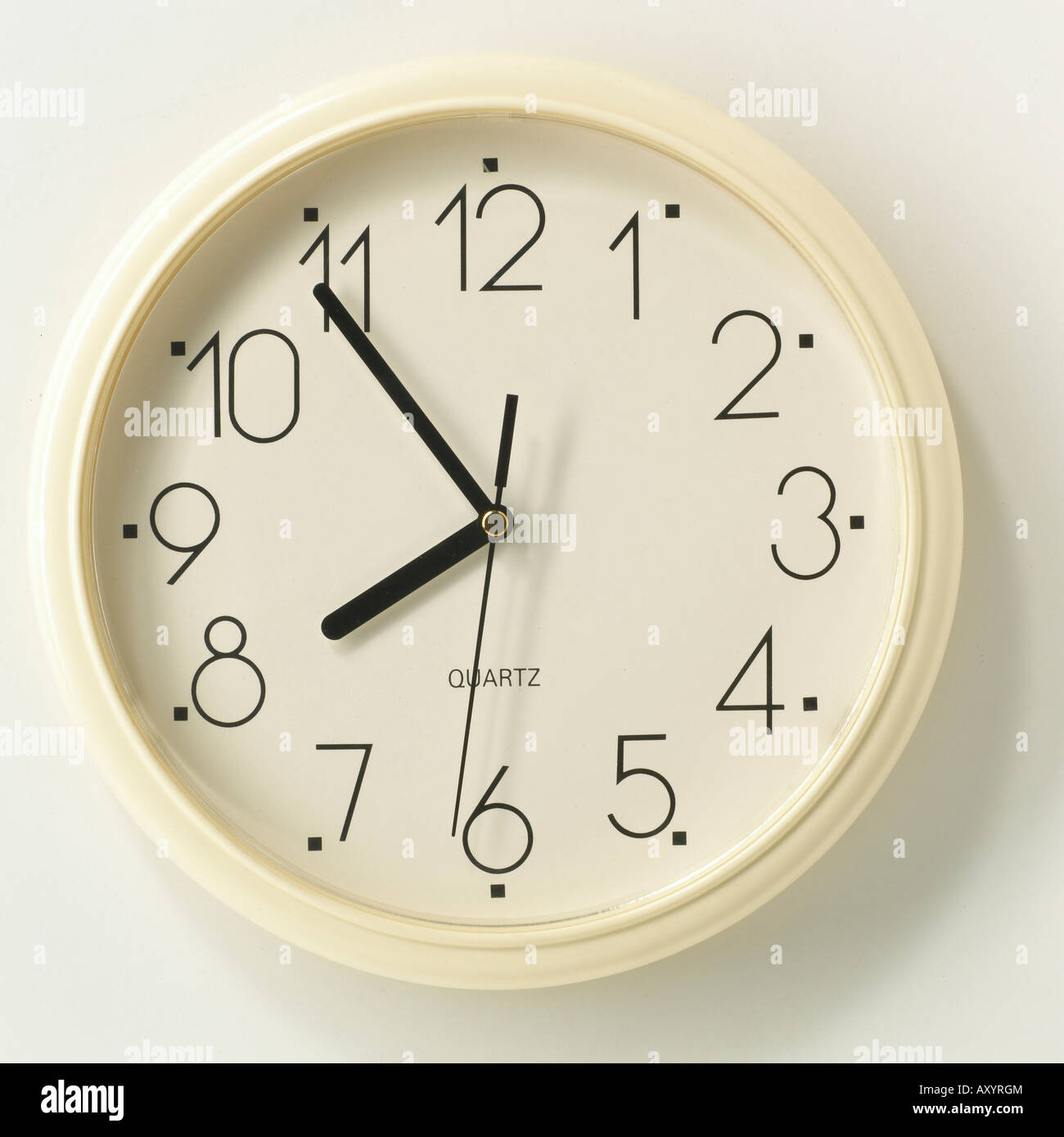 clock with larger numbers Stock Photo - Alamy