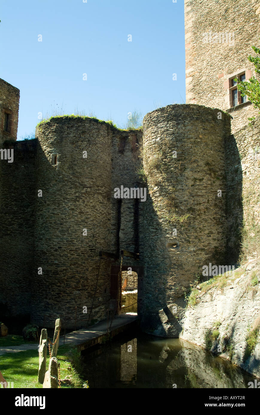 Main gate and moat bridge at Chateau castle of Belcastel Aveyrone ...