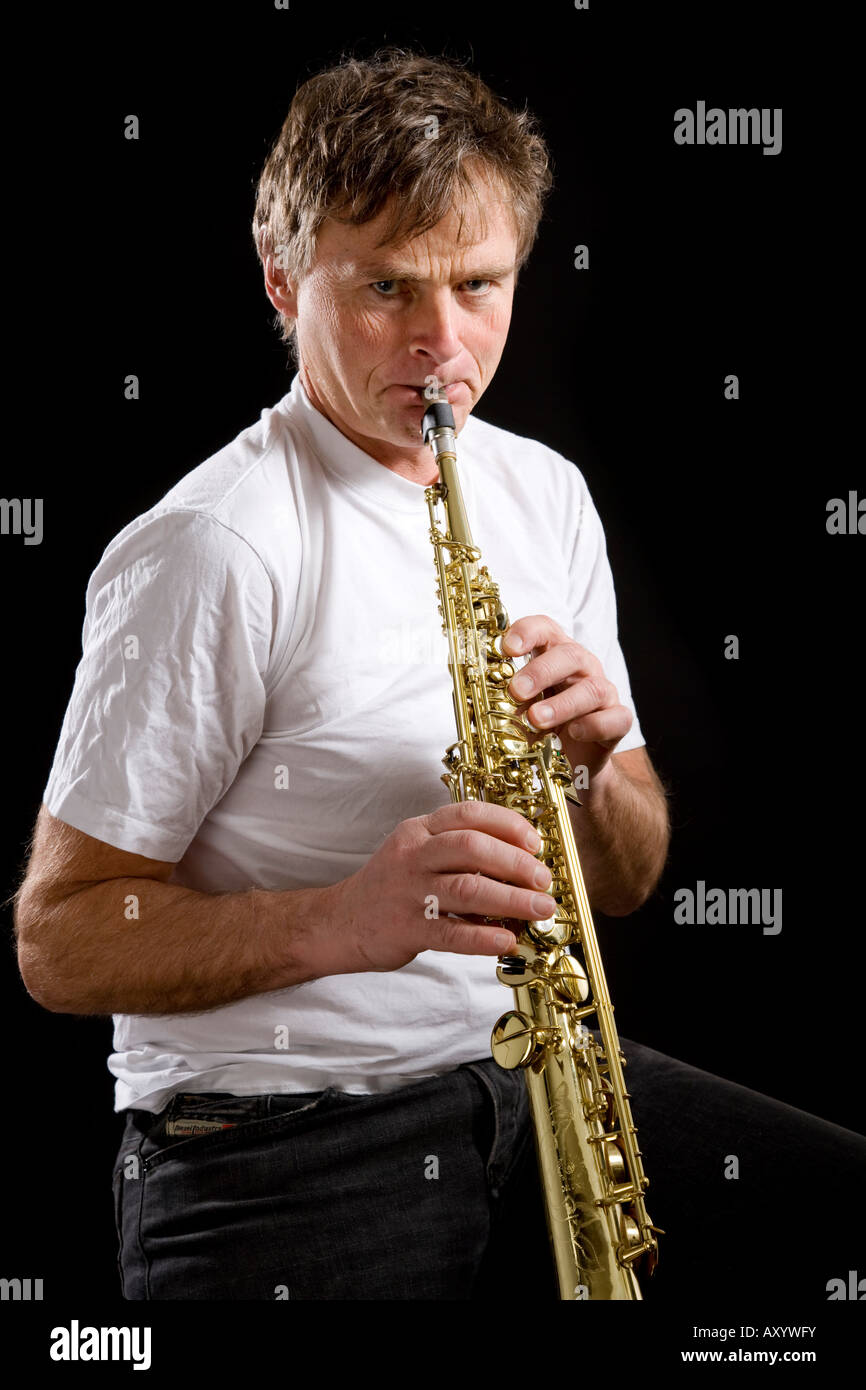 Male jazz musician hi-res stock photography and images - Alamy