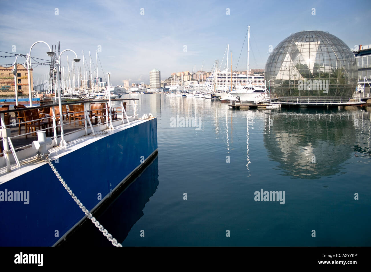 The port bar hi-res stock photography and images - Alamy