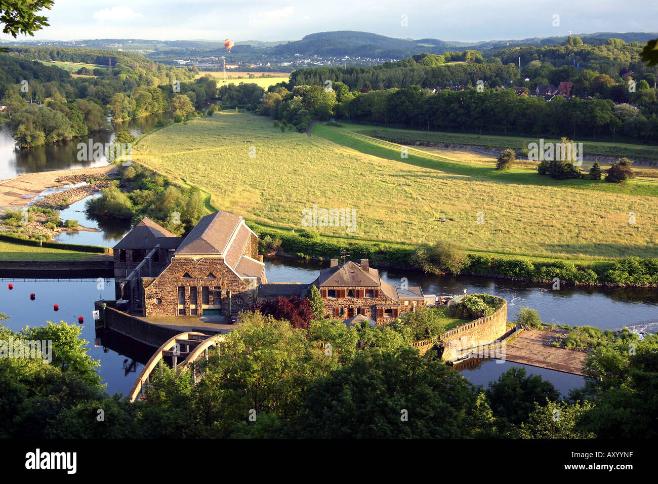 Hydroelectric history water power hi-res stock photography and images ...
