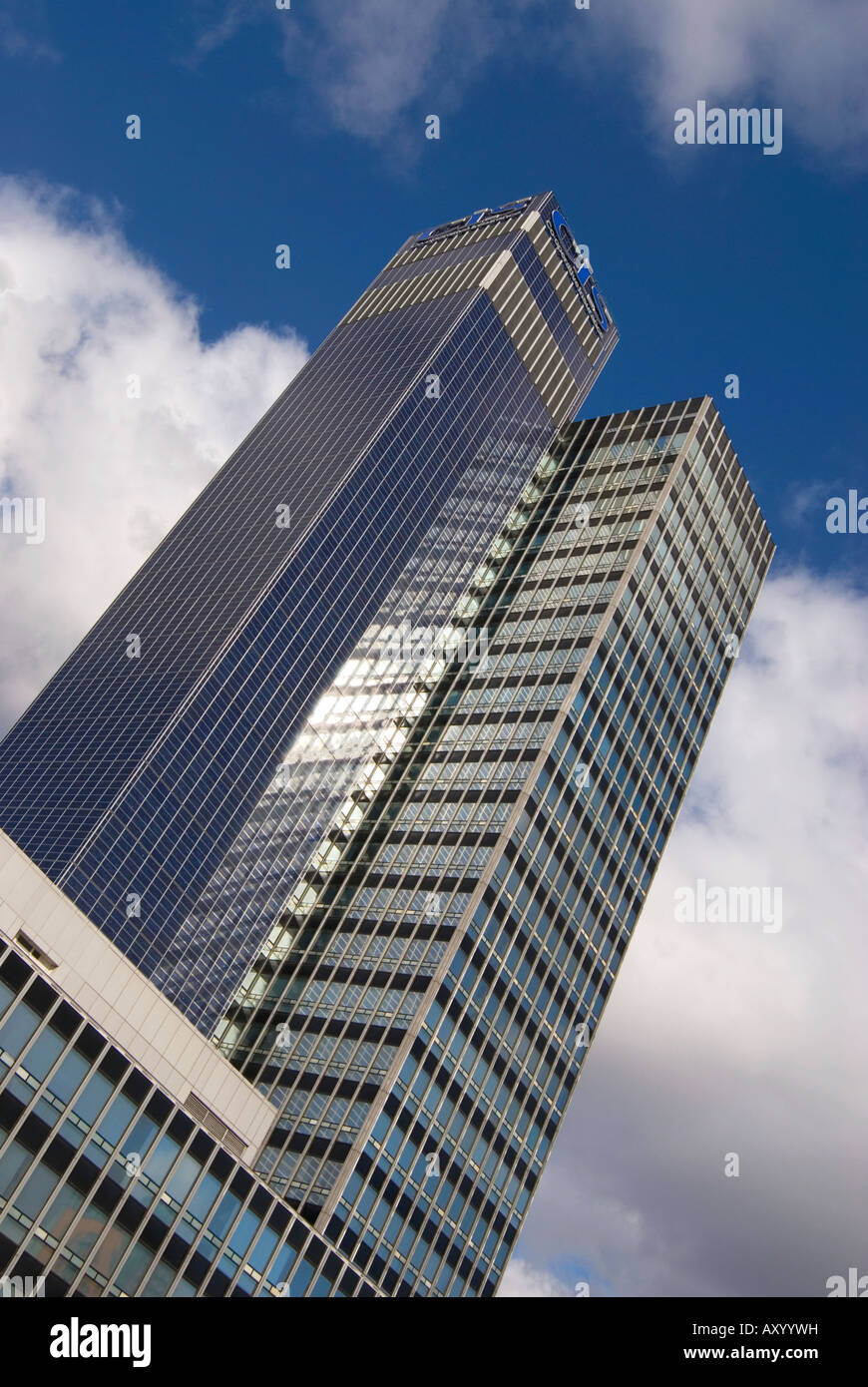 The CIS building in Manchester, the third tallest building in Europe at ...