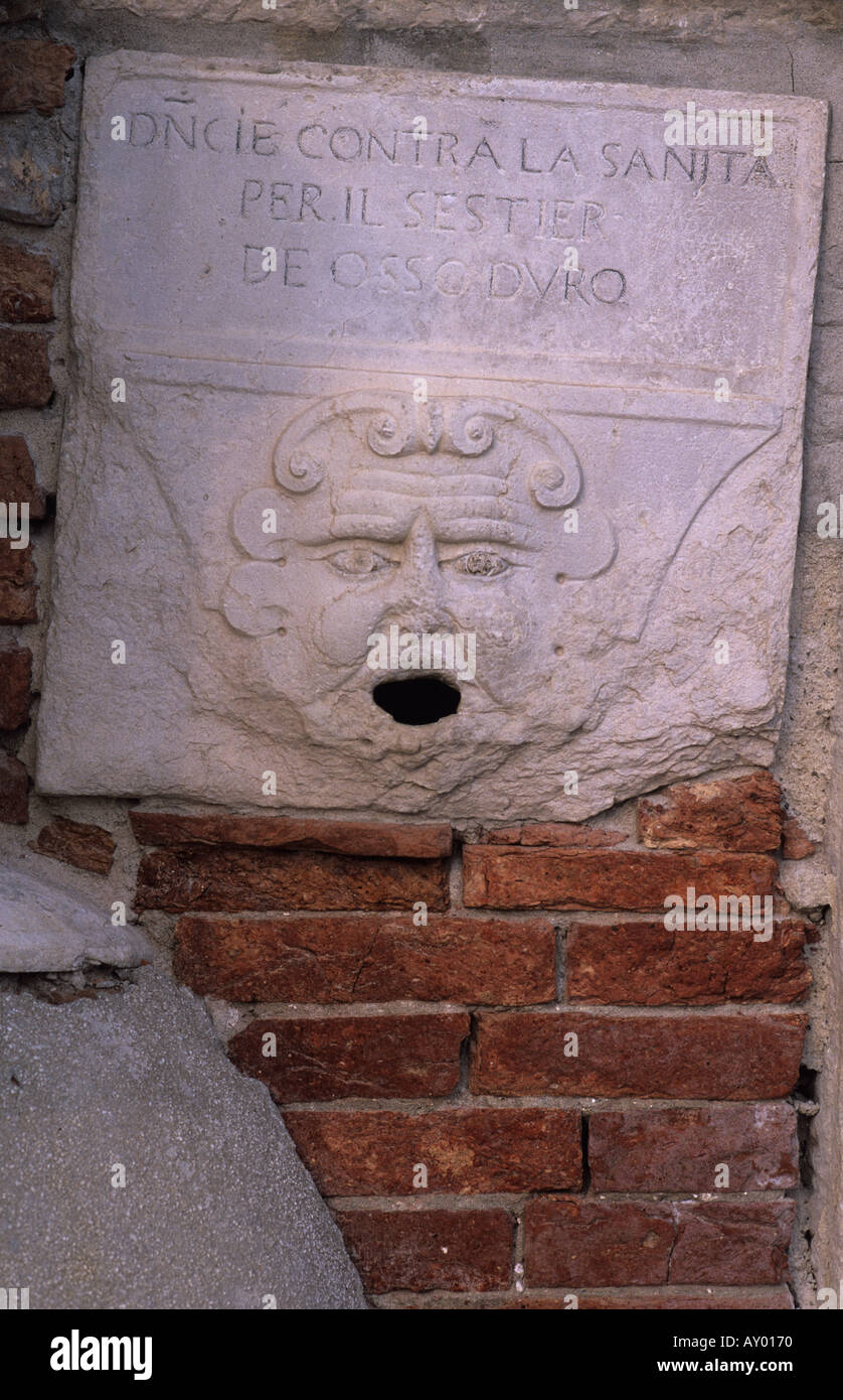 Denunciation box hi-res stock photography and images - Alamy