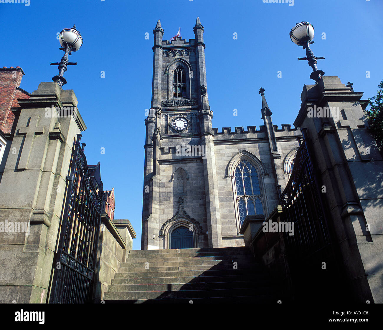 Oldham parish church hi-res stock photography and images - Alamy